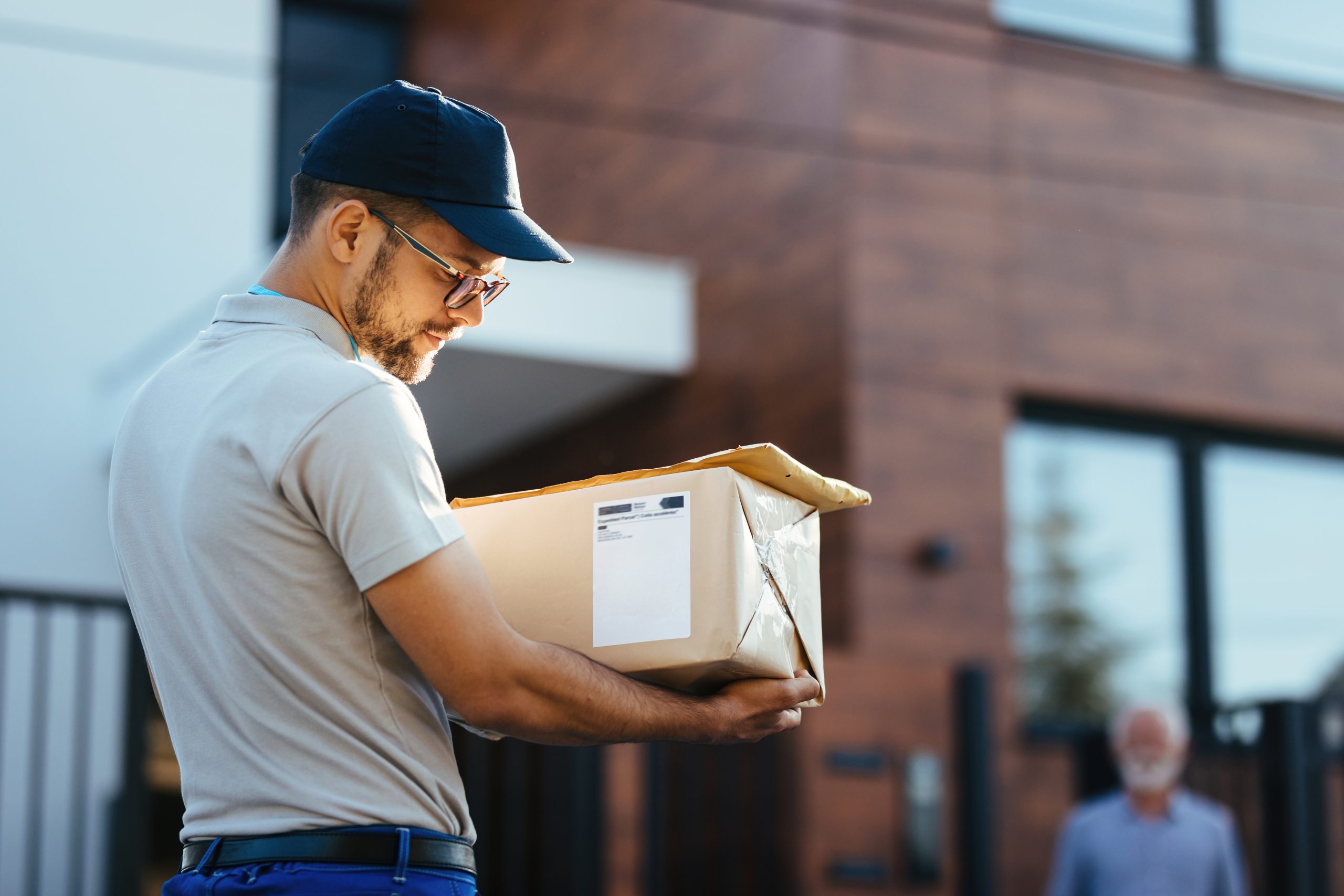 How To Arrange A Courier Service With Distribusha? - Distribusha